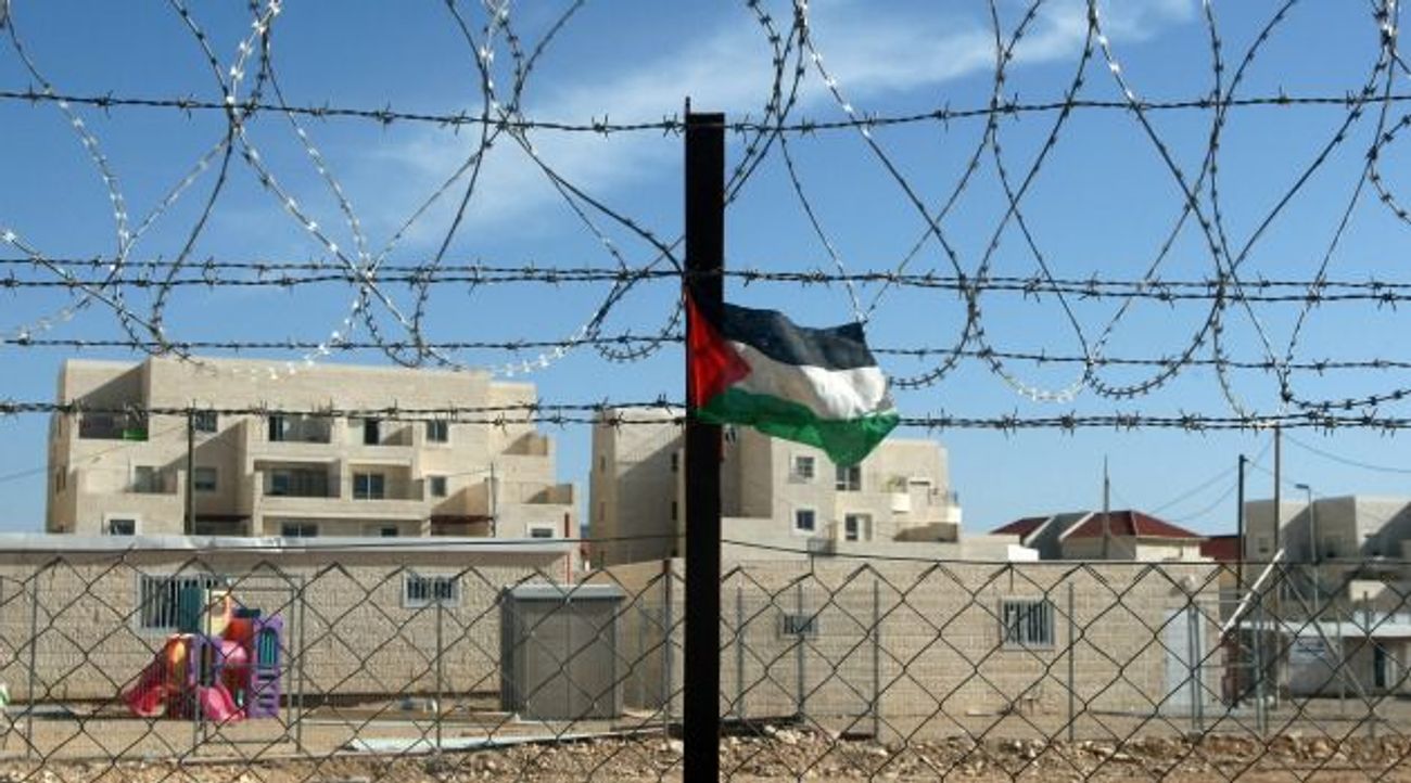 Israel Thwarts Terror Attack at West Bank Checkpoint – The Forward