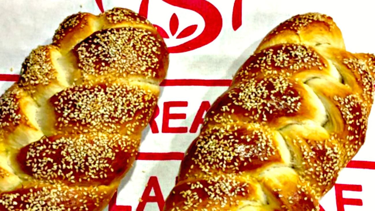 Water Challah From New Jersey's Great Big Challah Bake – The Forward