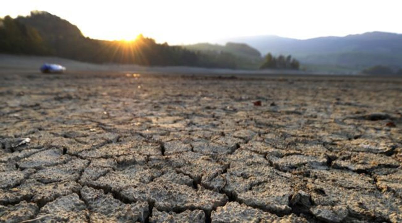 Toxic Denial of Climate Change Reality as Planet Hangs in the Balance ...