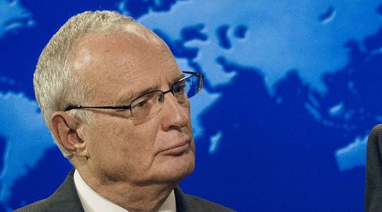 David Saperstein Wins Confirmation to Religious Freedom Post by 61-35 ...