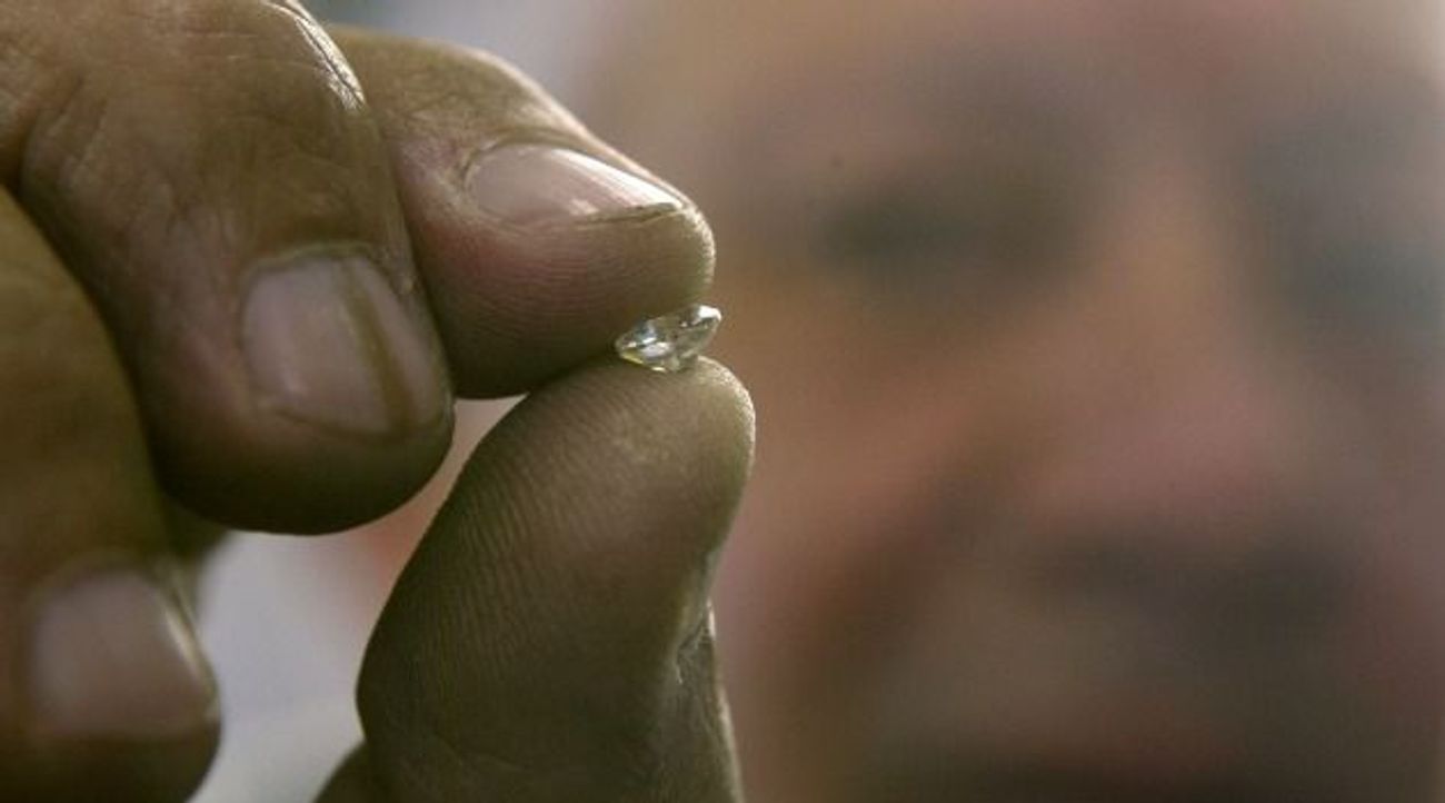 Israel Hopes To Reclaim Share of Diamond Trade – The Forward