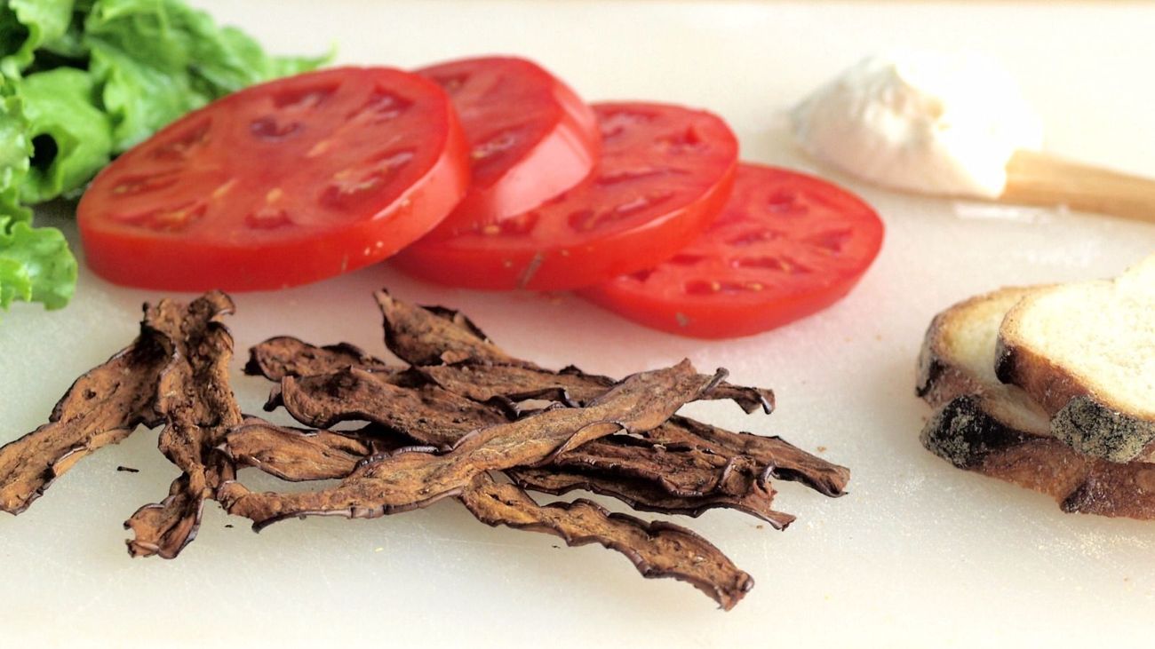 Eggplant Offers Surprisingly Savory (and Kosher) Bacon Alternative ...