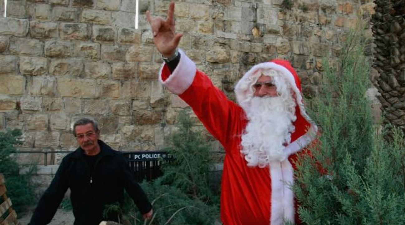 Rabbis End Ban on Christmas Trees in Israel Hotels – The Forward