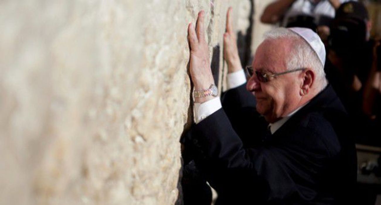 Reuven Rivlin Tells Reform Leaders 'We're One Family' – The Forward
