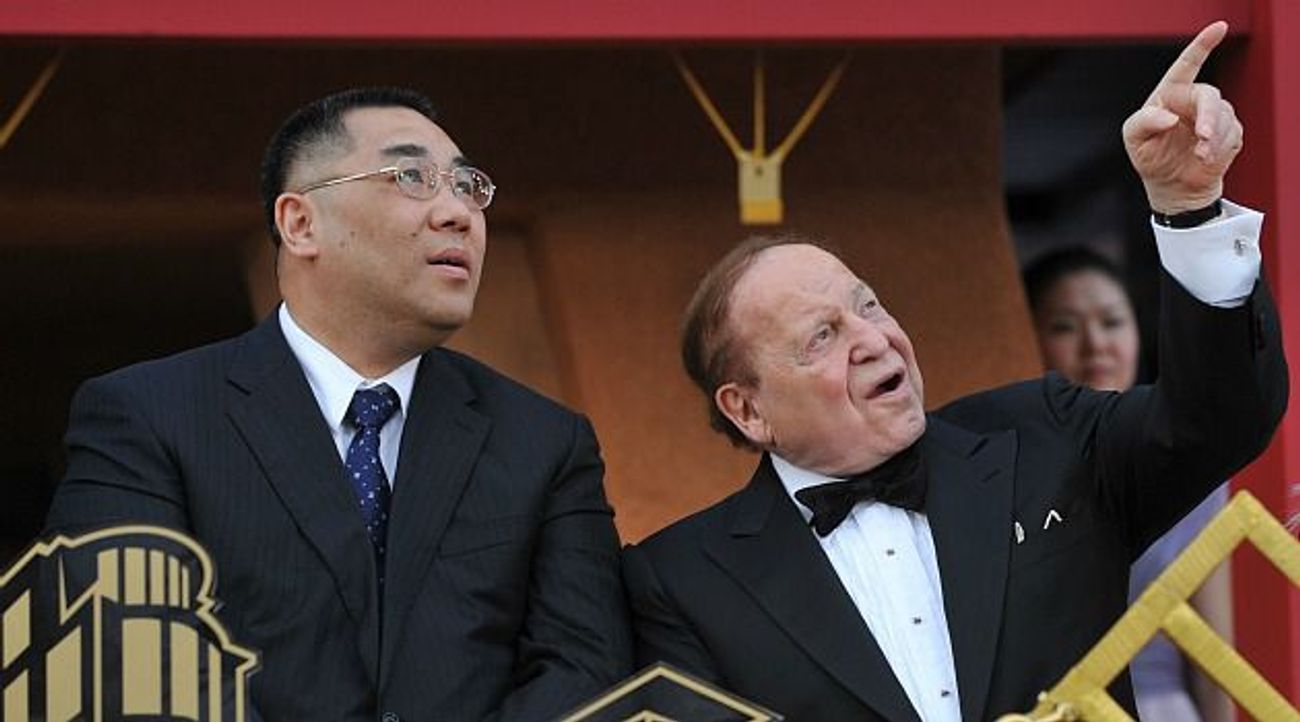 Sheldon Adelson Spotlights Dark Side of China's Tourist Paradise Macau ...