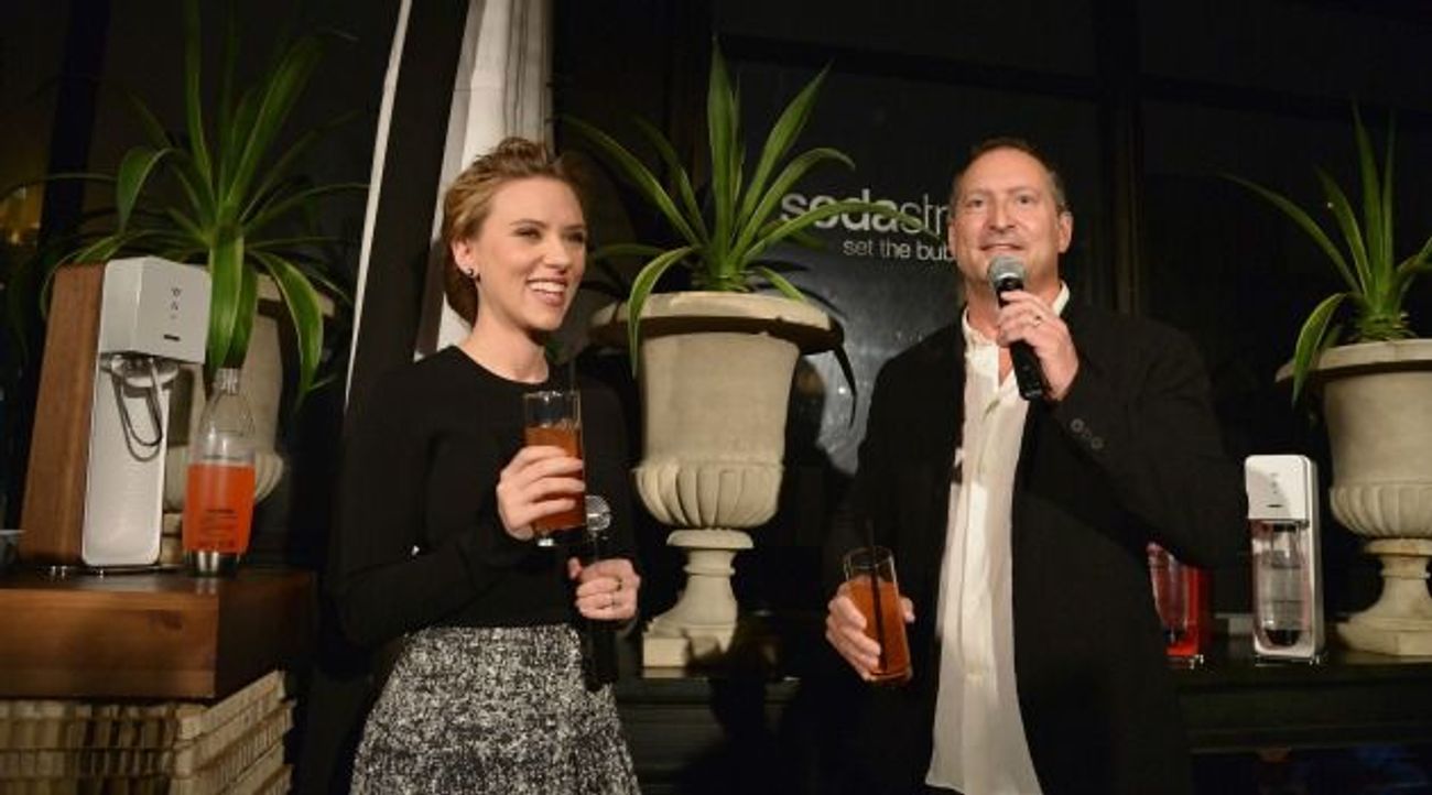 SodaStream Stock Fizzes Over New Home Beer-Making System – The Forward