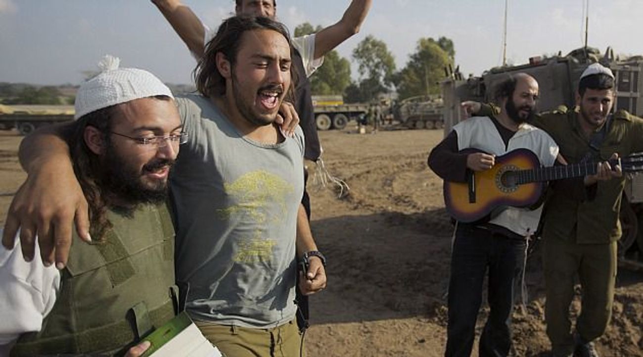 Drifting Towards a Tribal Jewishness – The Forward