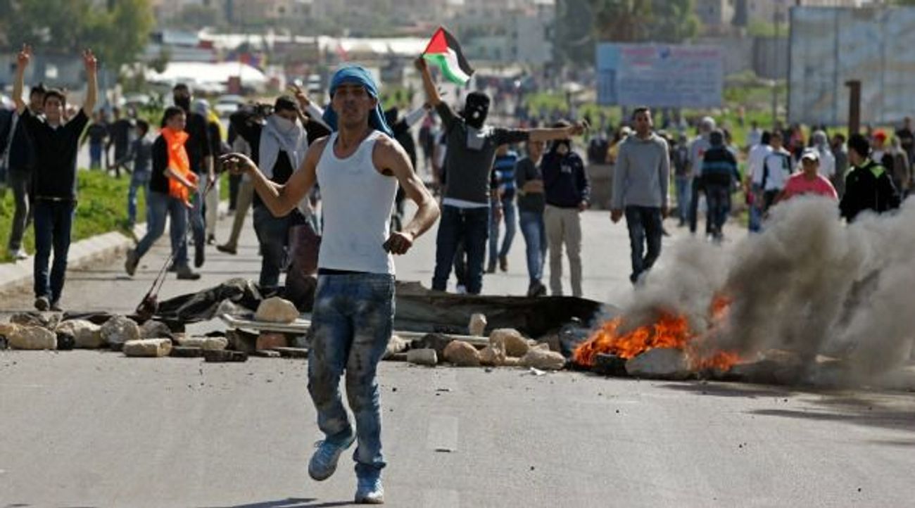 Israelis Who Don't Know Occupation Can't Preach to Palestinian Stone ...