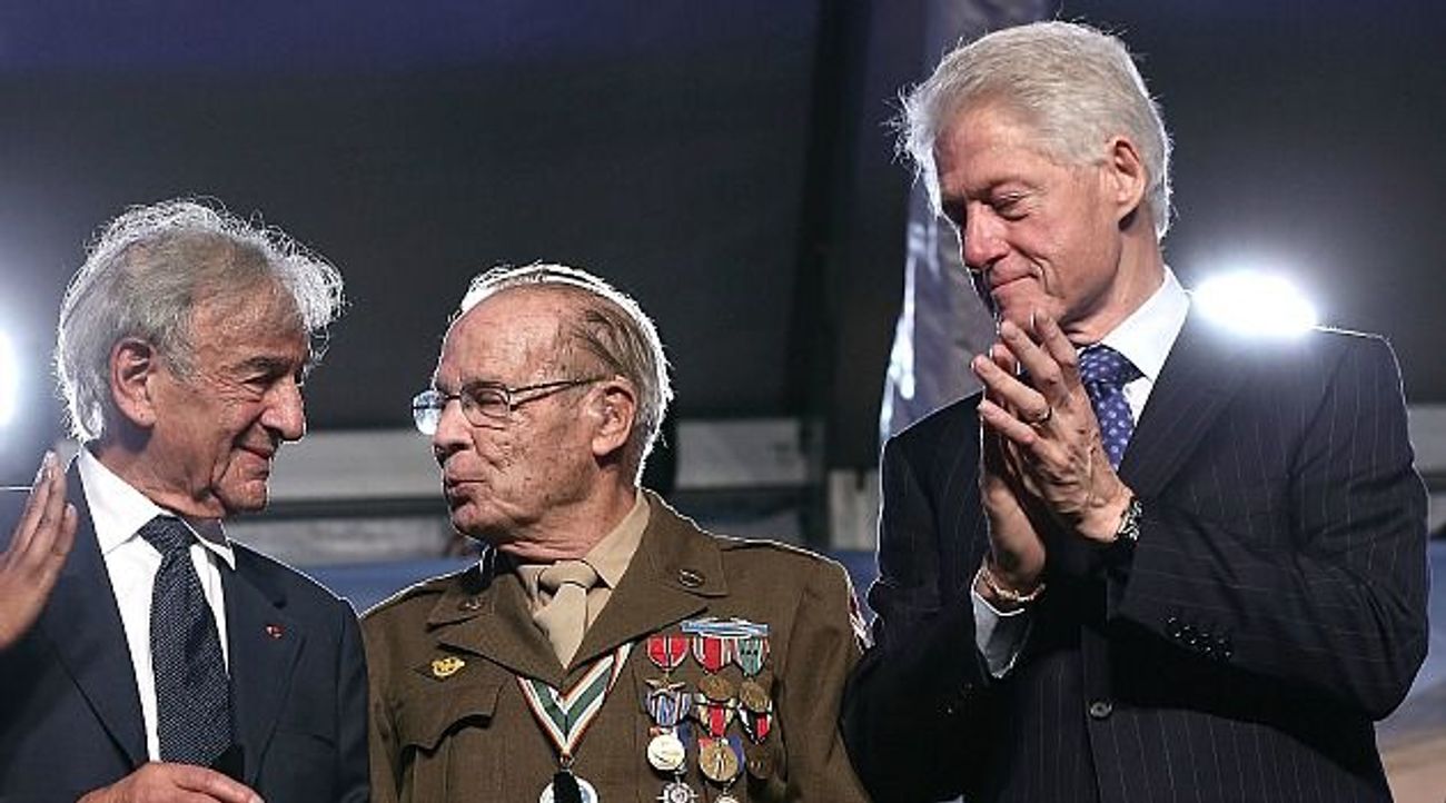 Holocaust Survivors and Liberators Meet on Museum's 20th Anniversary ...