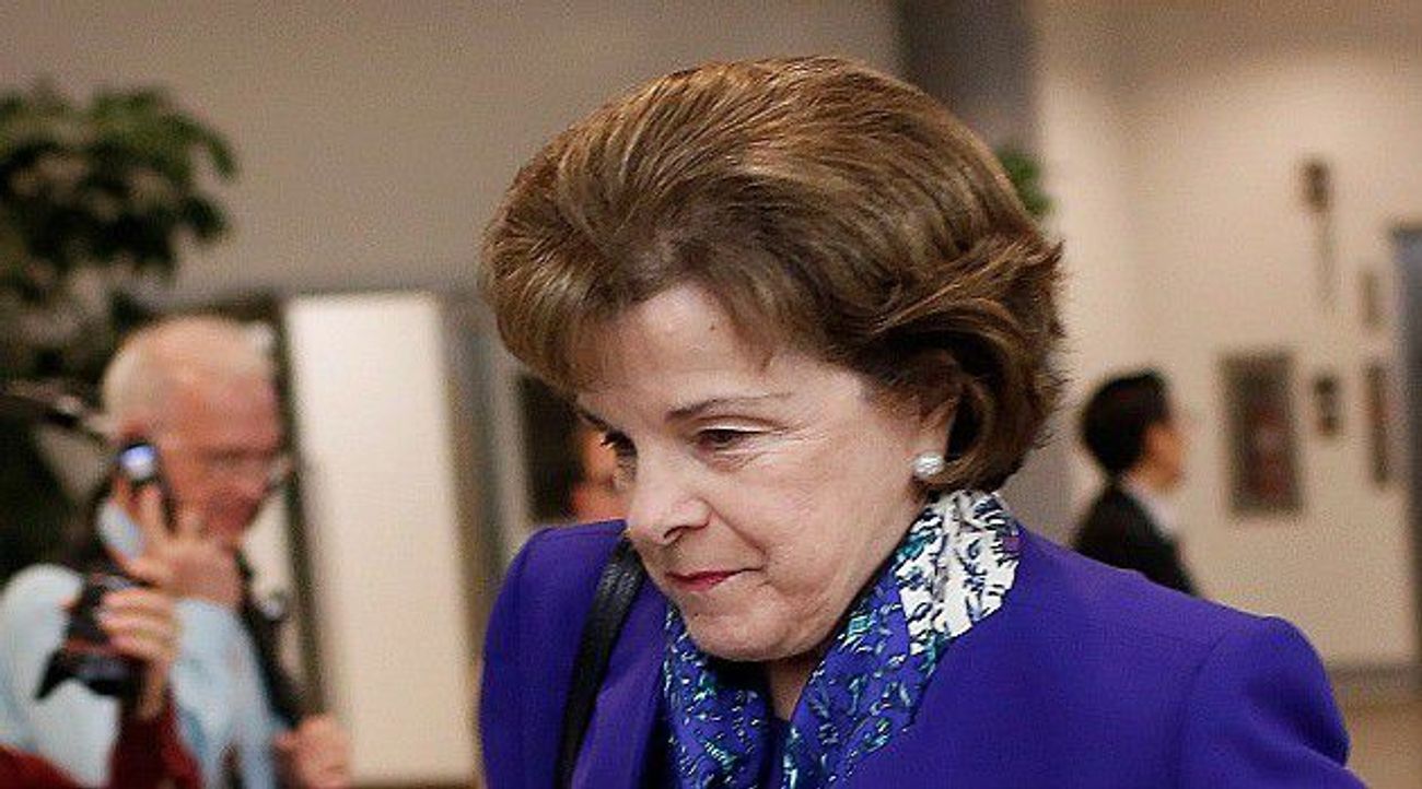 Dianne Feinstein Chides Chuck Grassley At Kavanaugh Hearing – The Forward