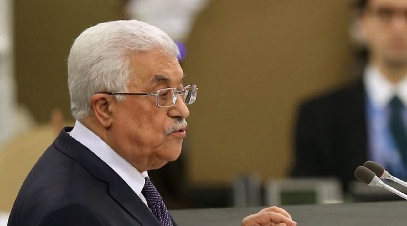 Mahmoud Abbas Demands Final Peace Deal With Israel in Speech at U.N ...