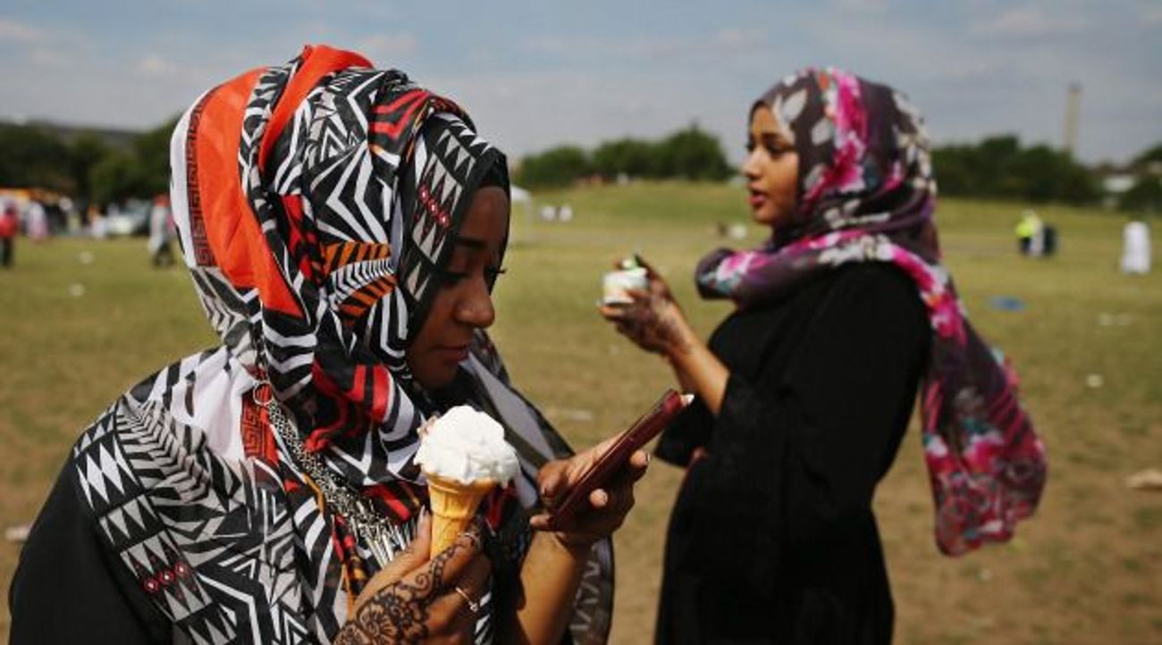 Are Muslim Extremists Taking Over British Schools? – The Forward