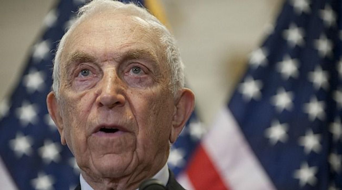 Frank Lautenberg, Dead at 89, Recalled as Jewish Senator Who Never Ran ...