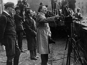 Dad Surprised By Backlash Over Father-Son Nazi Costumes – The Forward