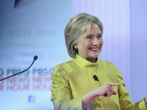 George Soros and His Billions Are All In for Hillary Clinton – The Forward