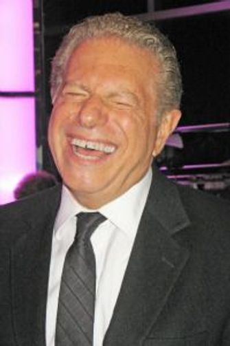 Joel Grey, Tom Brokaw and Morris Offit At Yiddish Theater Gala – The ...