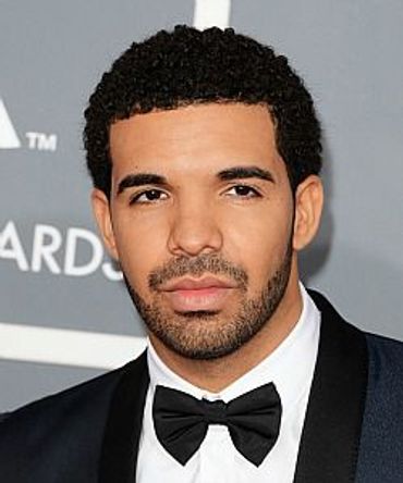 Jewish Rapper Drake Scoops Grammy – The Forward