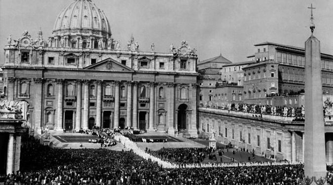 Vatican Must Open World War II and Baptism Records – The Forward