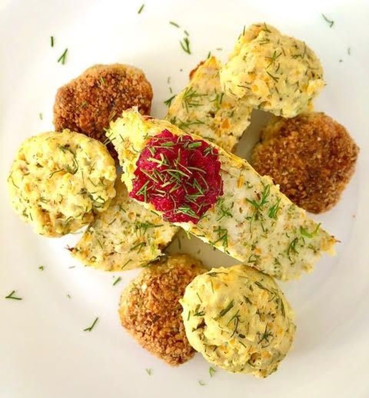 ‘The Saucy Soprano’ blogs traditional Jewish food – The Forward