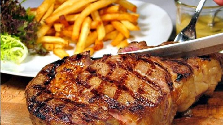 Kosher Steak House Prime for Meaty Month – The Forward