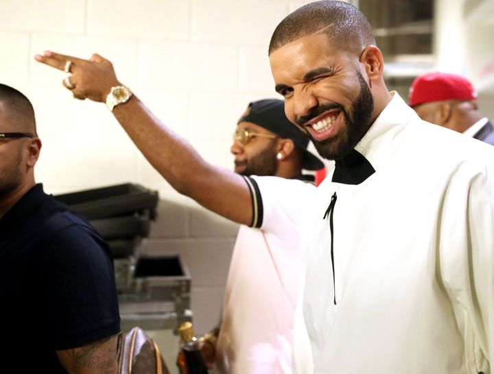 Drake Gives Million Dollars Away For New Music Video – The Forward
